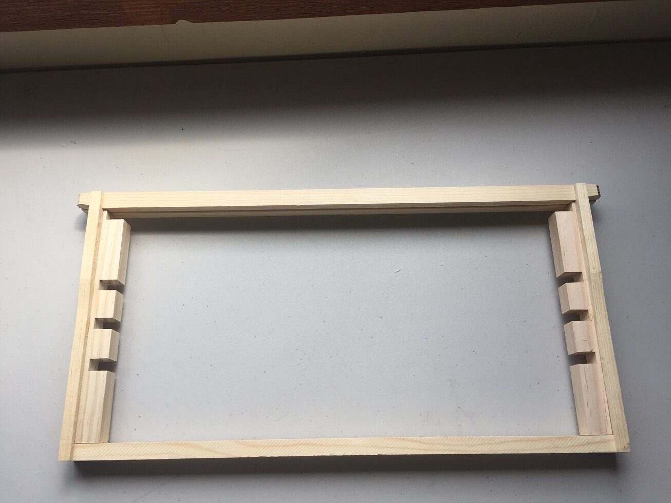 Queen Rearing Frame – Urban Bee Supplies